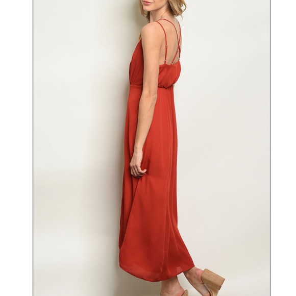 Trendy boutique | Dresses | Brick Red Sleeveless Vneck Tunic Midi Dress ...